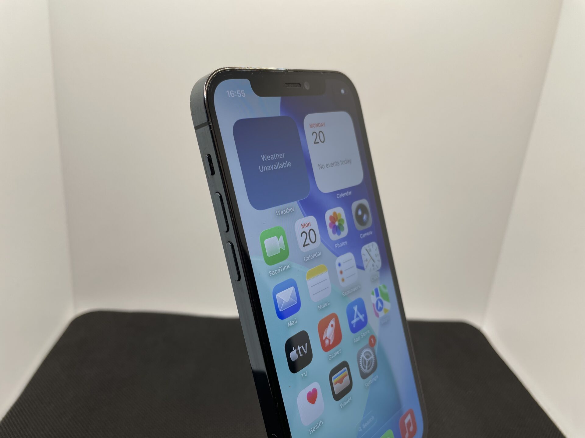 Apple iPhone 12 Pro 256GB Pacific Blue – (Grade B) – EpicRentals.co.za